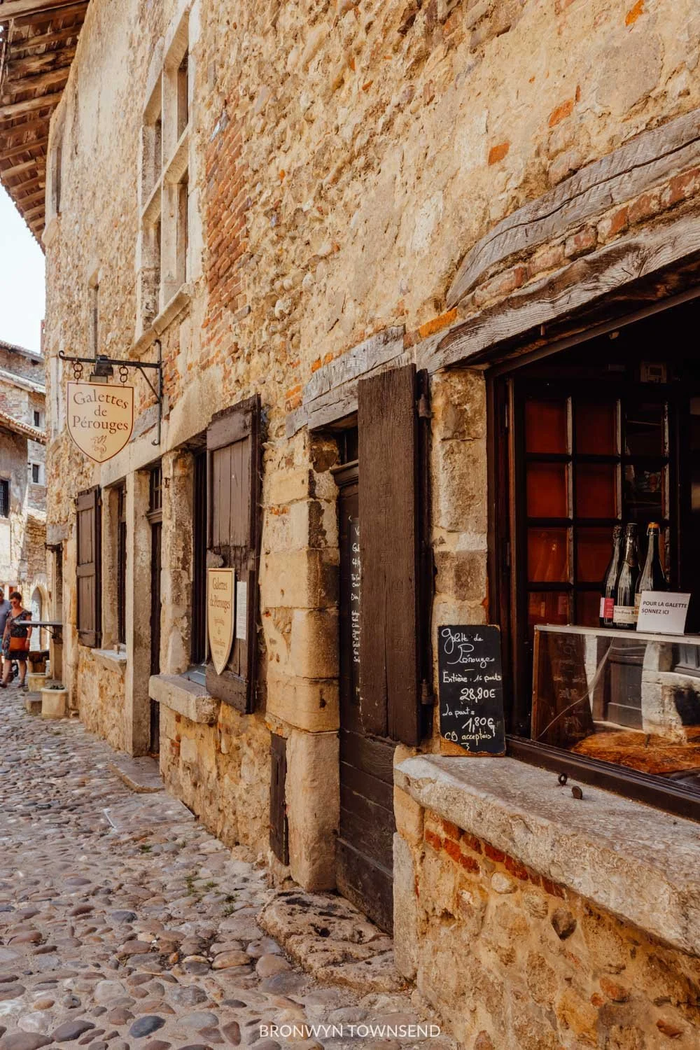 A Travel Guide to Perouges, France: The Perfect Day Trip From Lyon