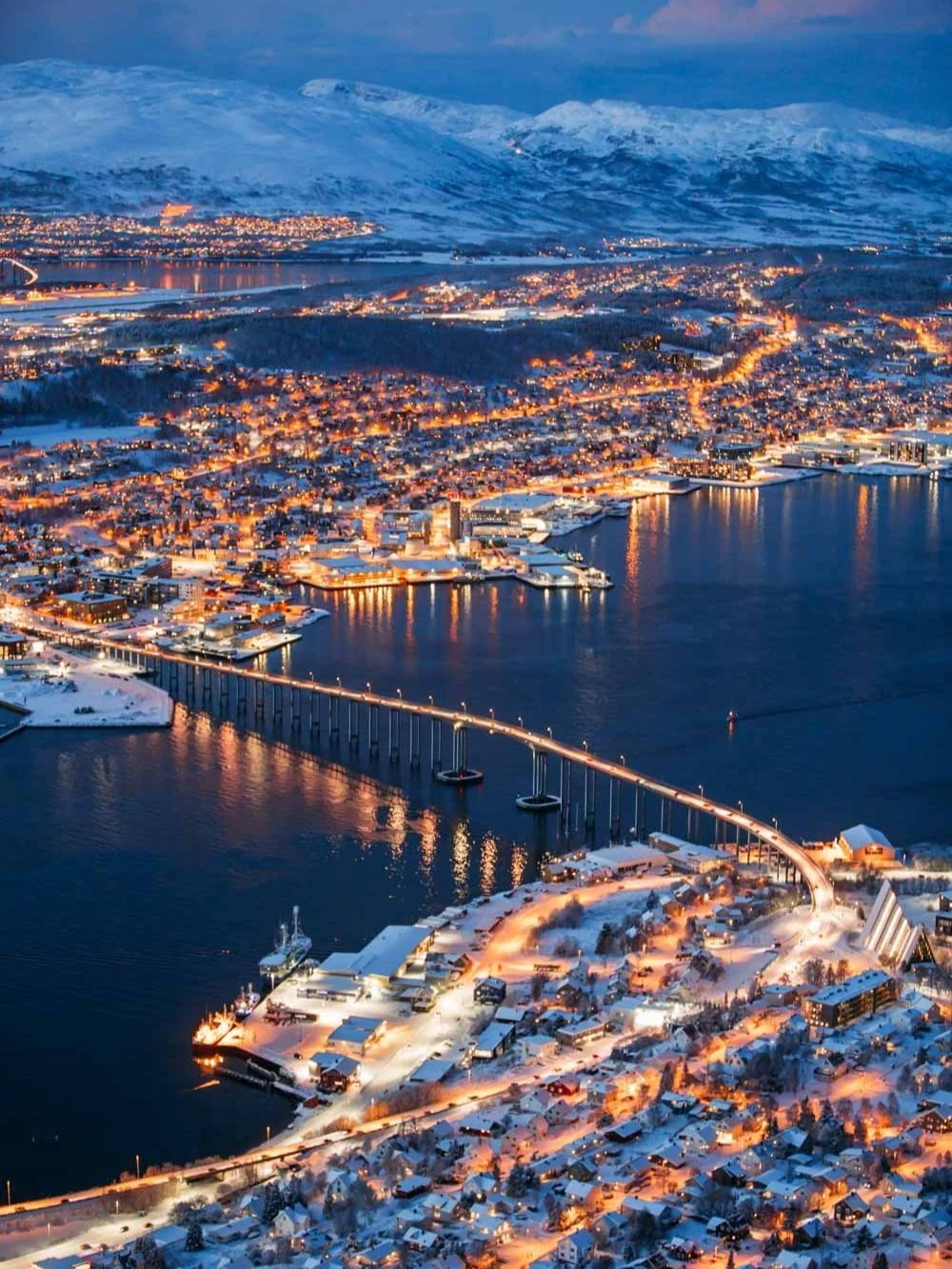 See Tromsø by cable car with Fjellheisen