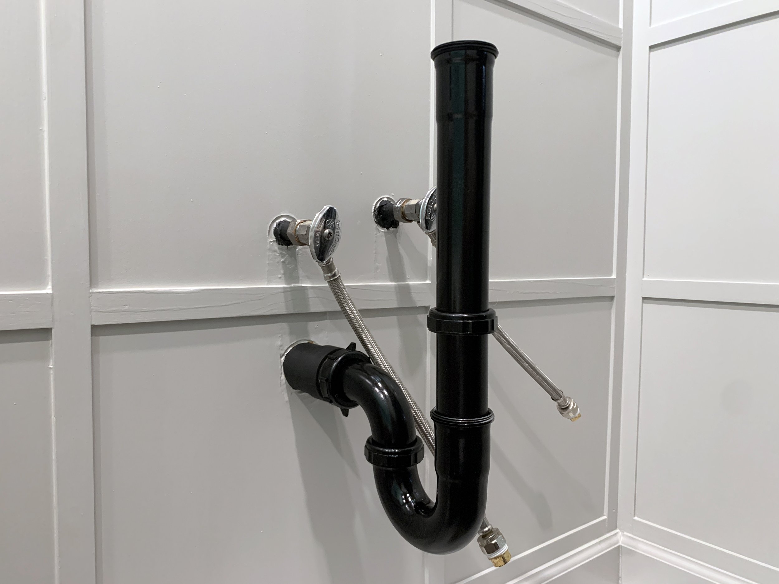 One Room Challenge: Guest Bathroom – Week 6 — Lone Oak Design Co.