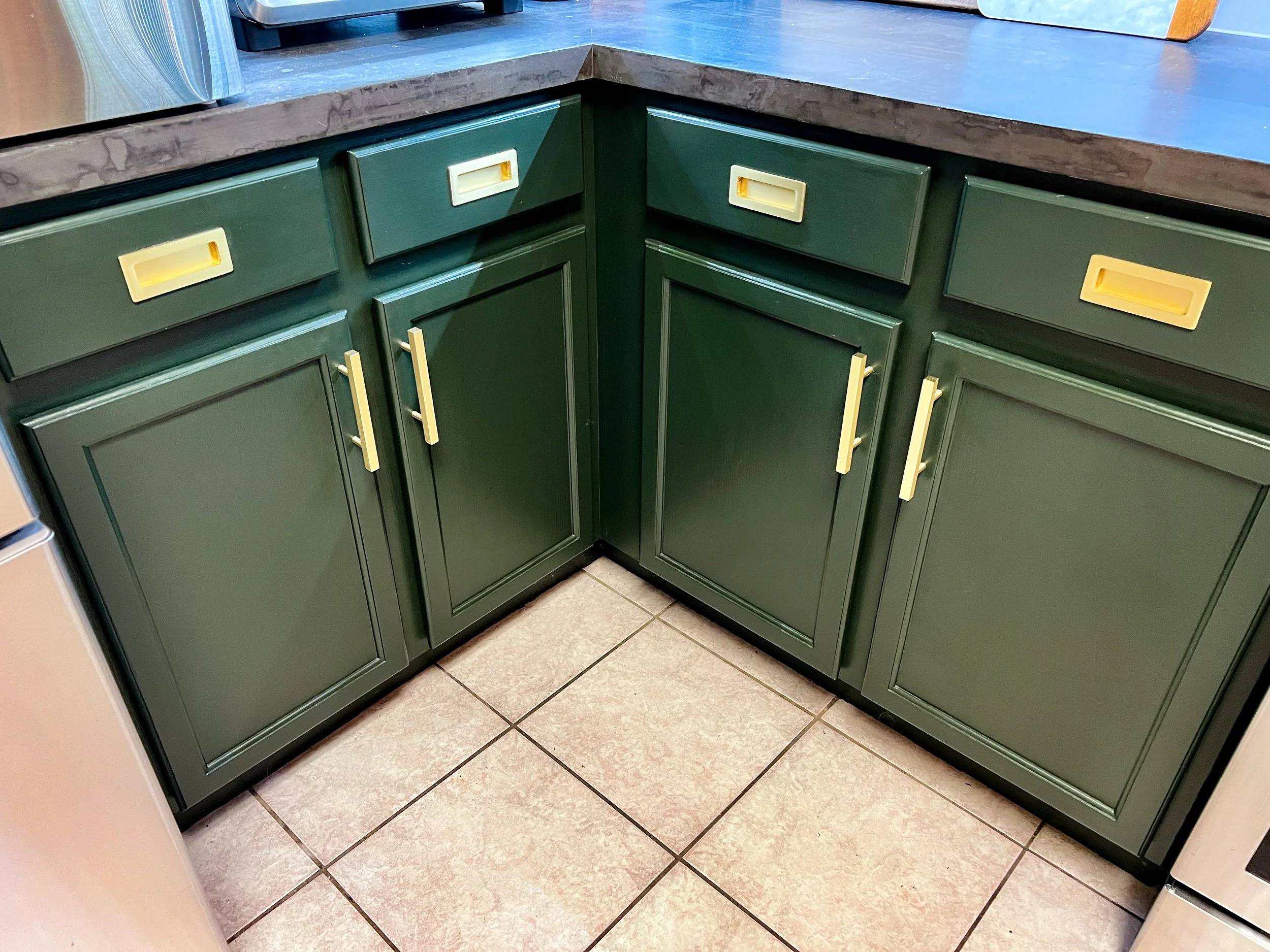 Reveal: Kitchen Cabinets Makeover — Lone Oak Design Co.