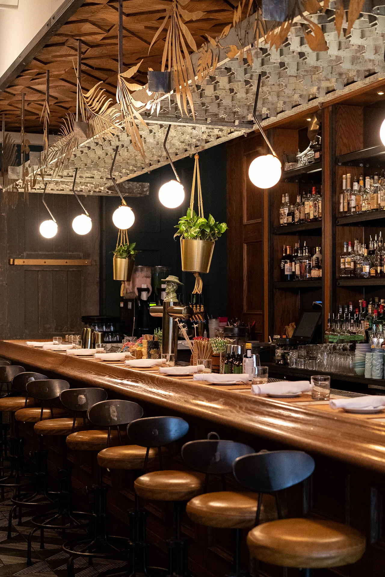 MISS THING'S || The Most Vibrant Spot to Celebrate the Holidays in ...