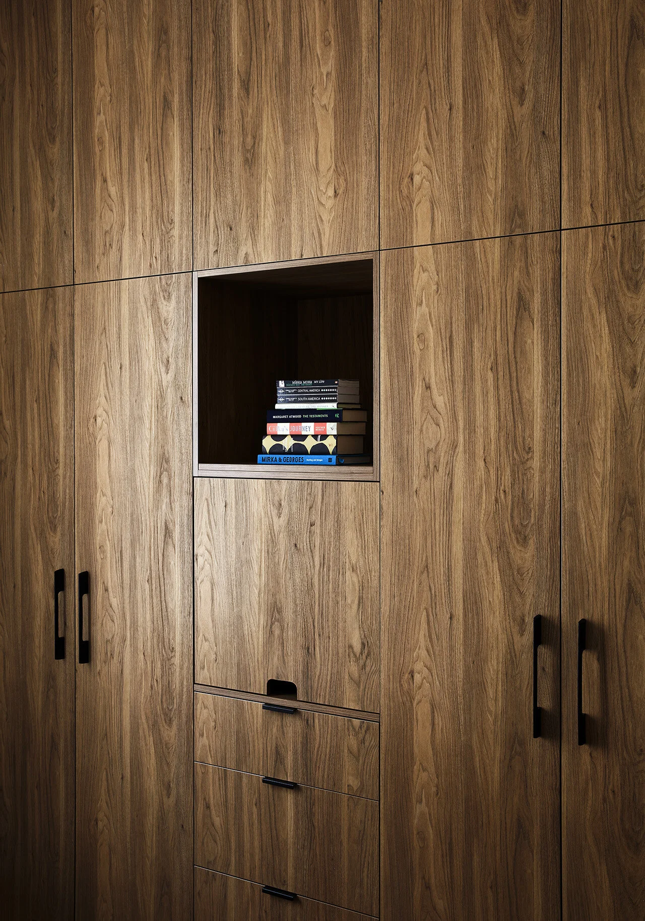 ANNA'S HOUSE || Space-Efficient and Sustainable Home Design — Pendulum ...