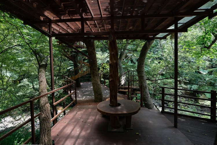 STAYCATION SERIES || Sustainable Luxury Treehouse EcoResort in Northern ...