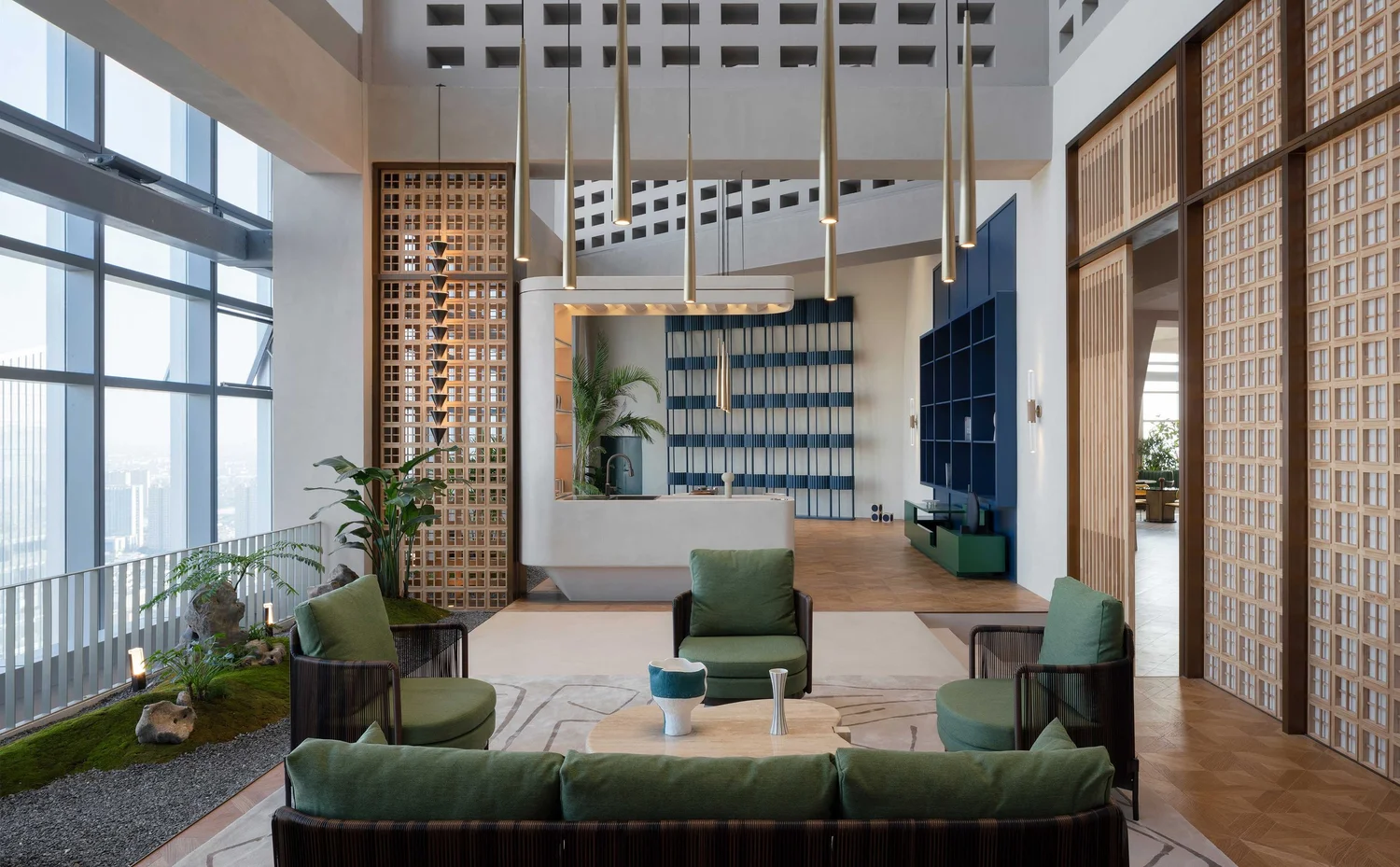 An Artistic Oasis Above the City - Discovering Tengda Center Roof ...