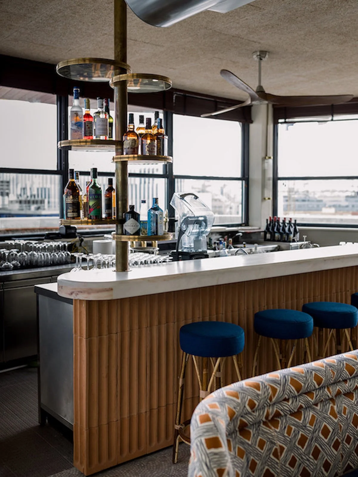 JAVA ROOFTOP BAR IN LISBON || Surround Yourself With Postcard-worthy ...