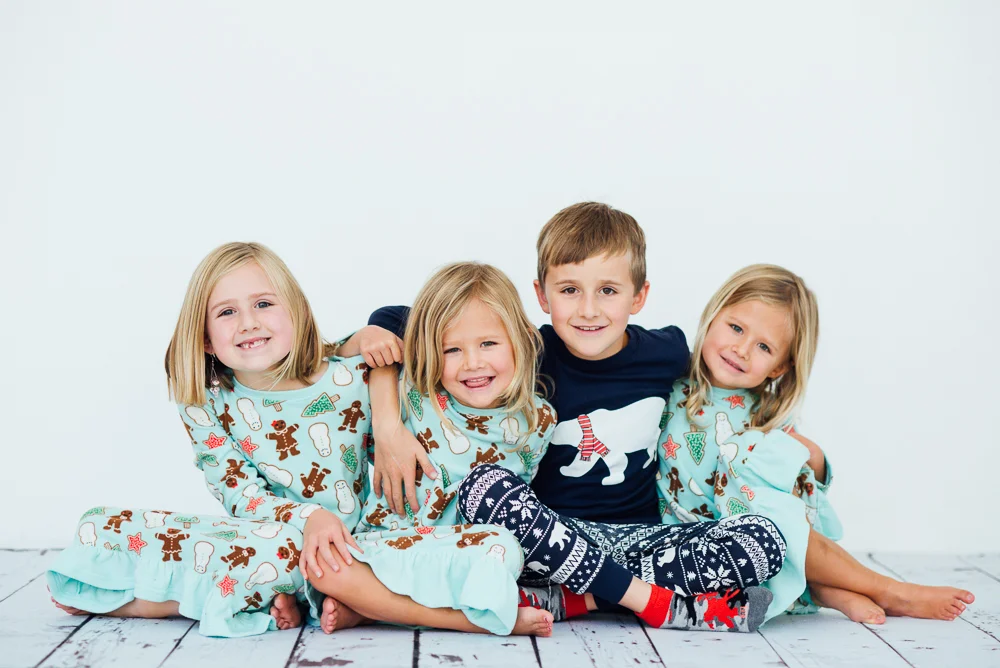 simple christmas mini sessions!