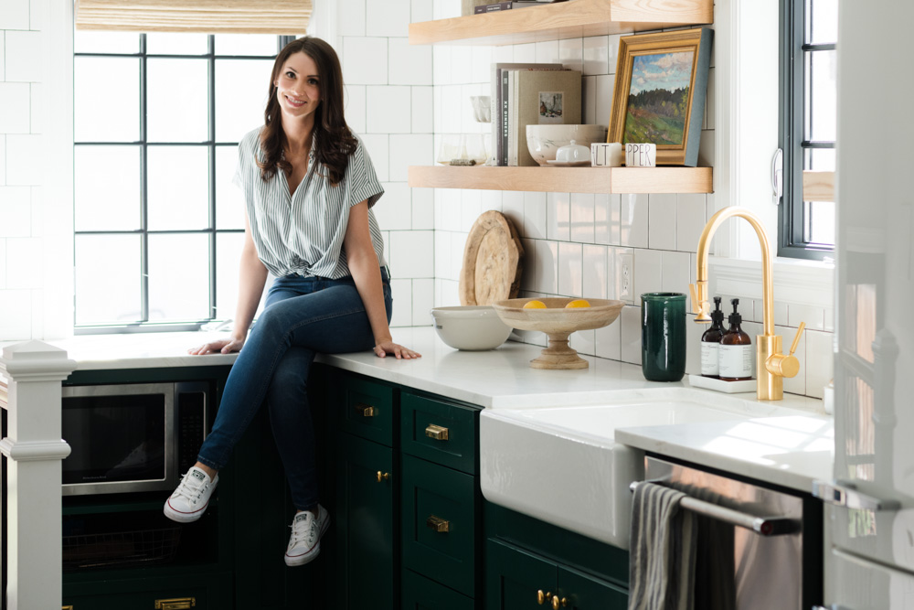 Personal branding images of Laura