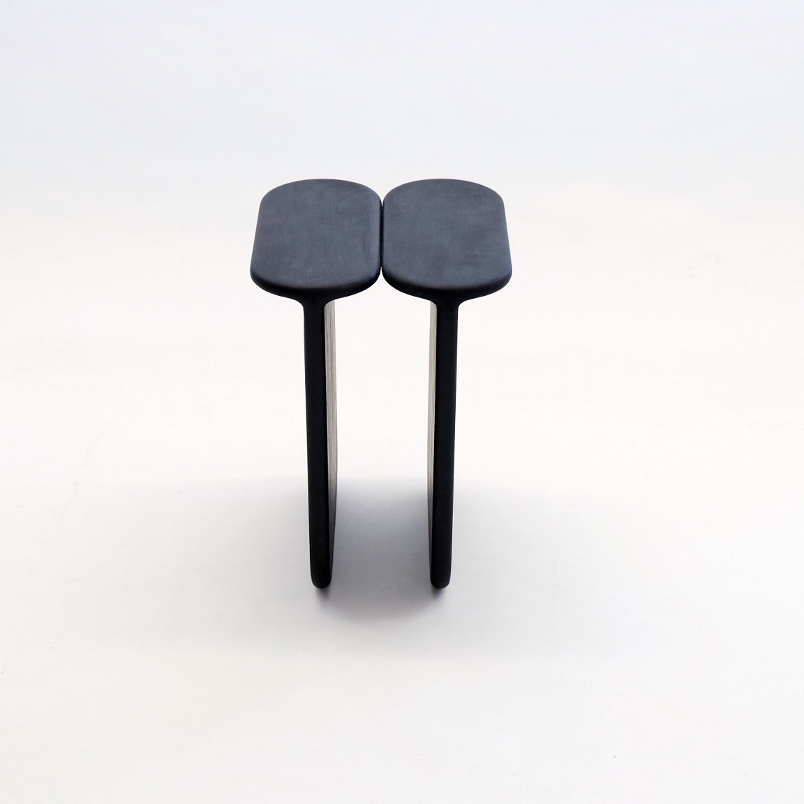 Bone Side Table 01 — Radnor