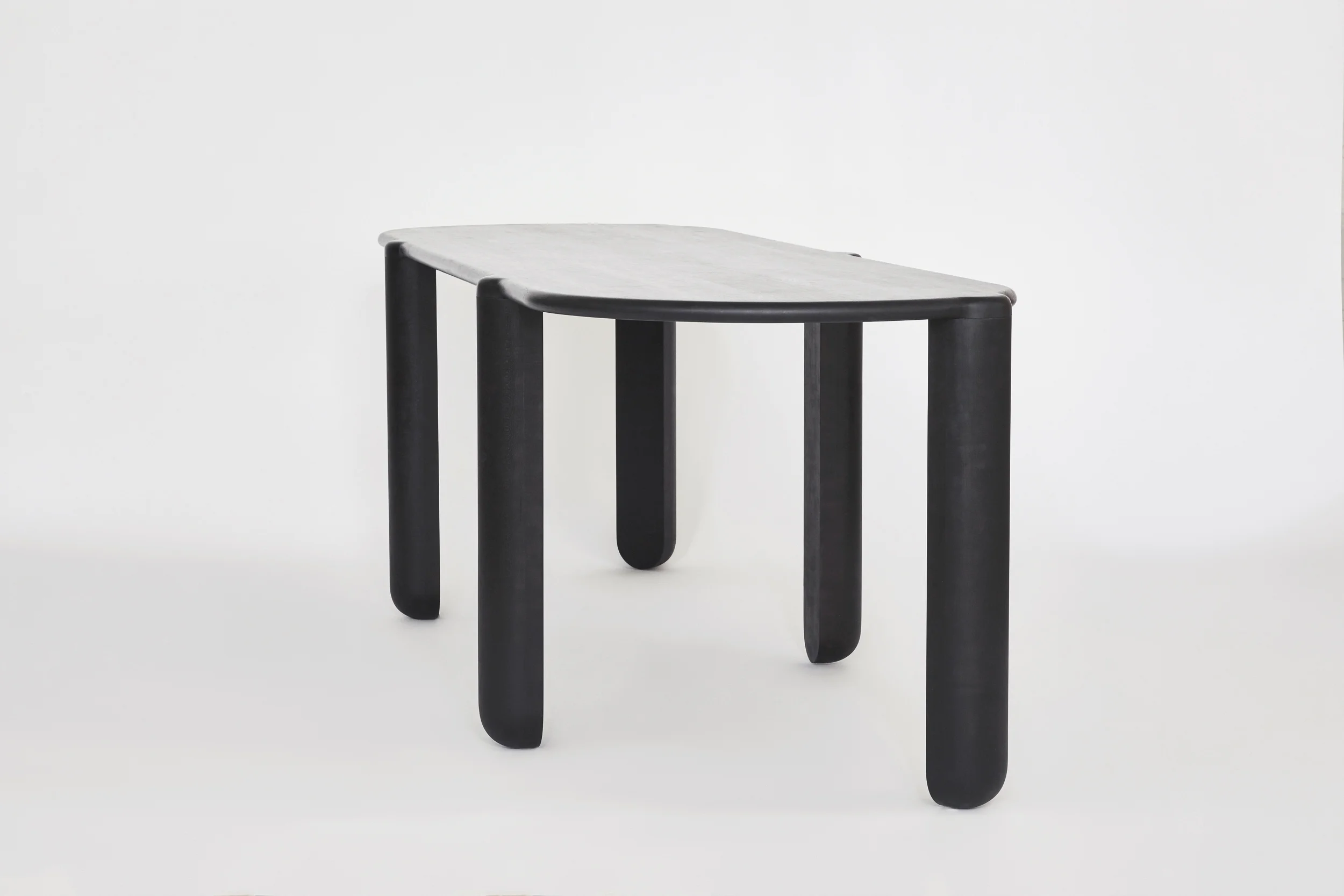 Oscar Dining Table — Radnor