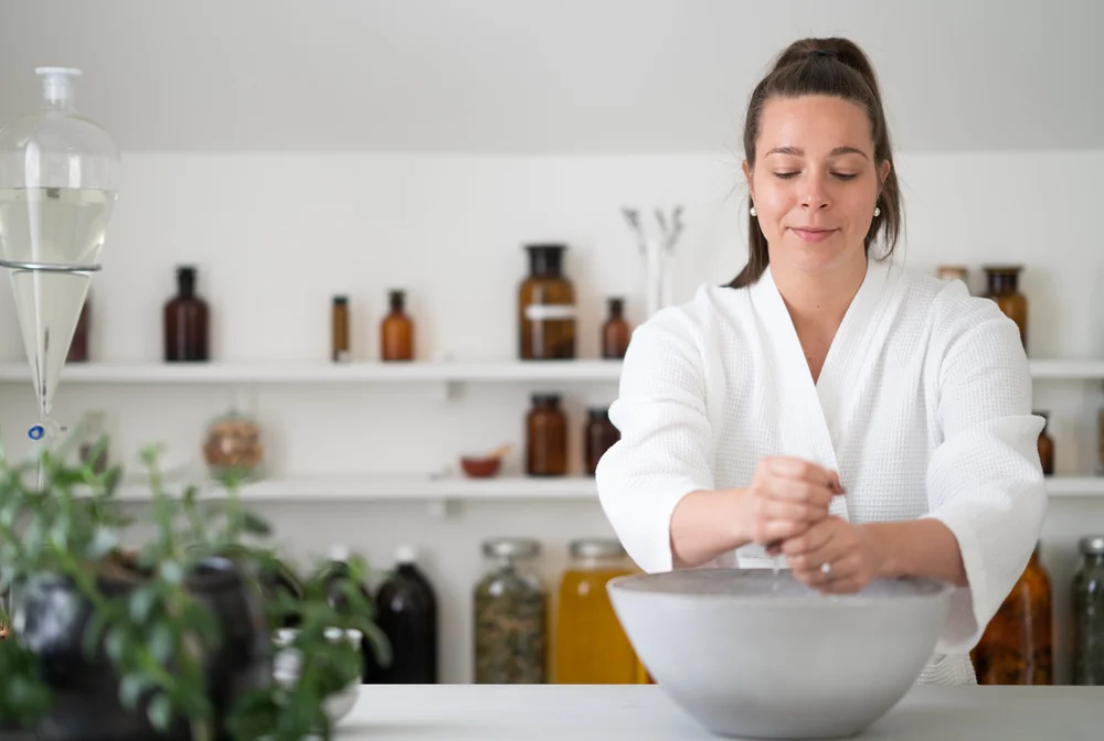 Step by step instructions to oil cleansing. — Woman Divine