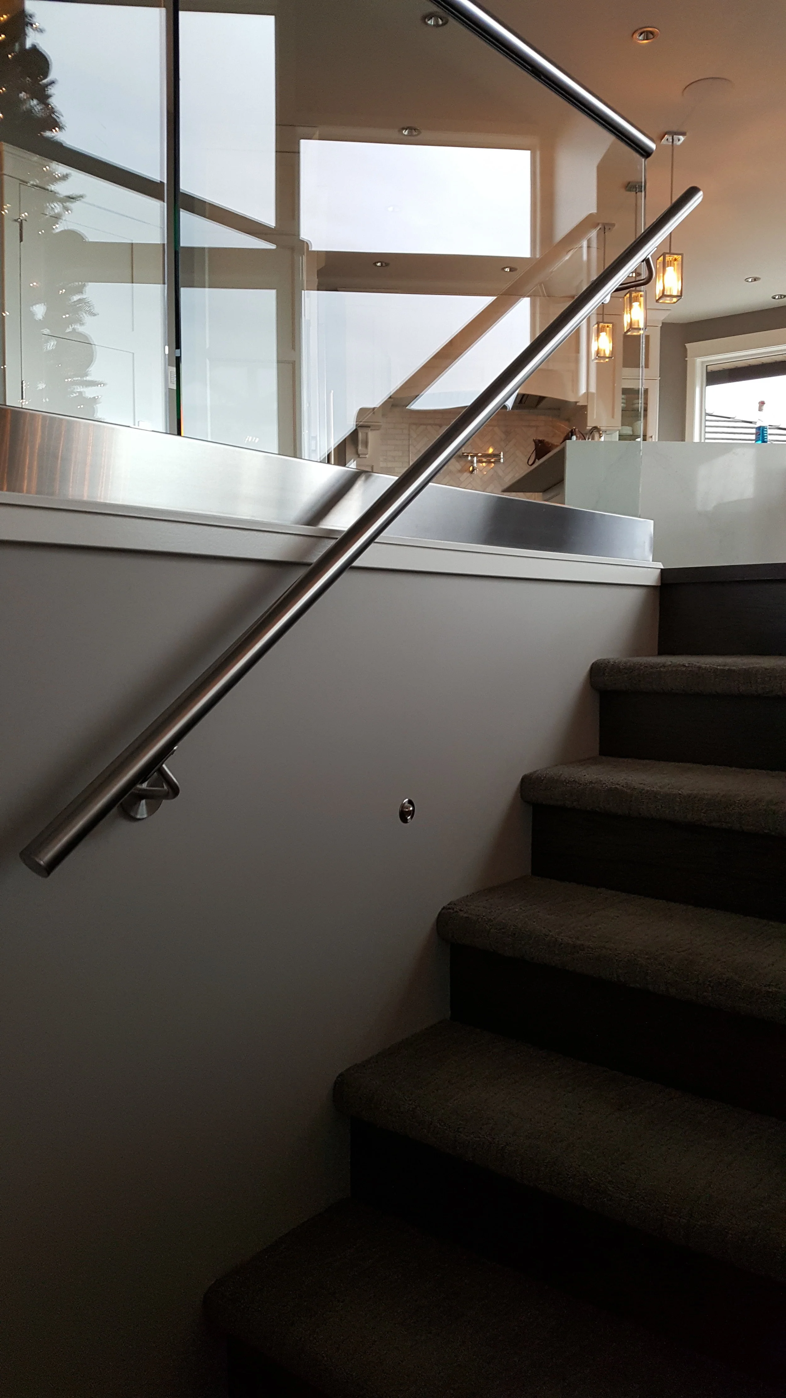 Baseshoe System & Standoff - Topless Glass Railings - Vancouver Island ...