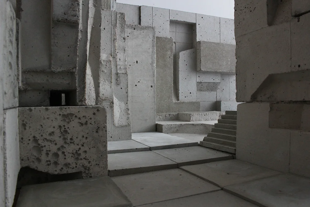 Between Sculpture and Architecture: Narrative in Concrete by David ...