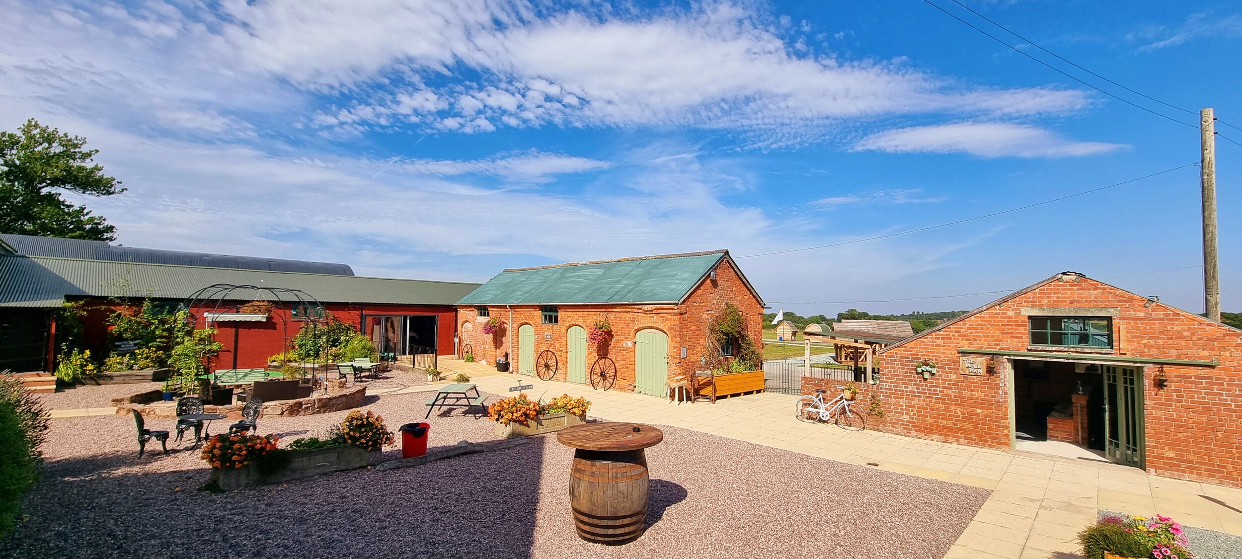 Stanford Farm Shropshire wedding venue