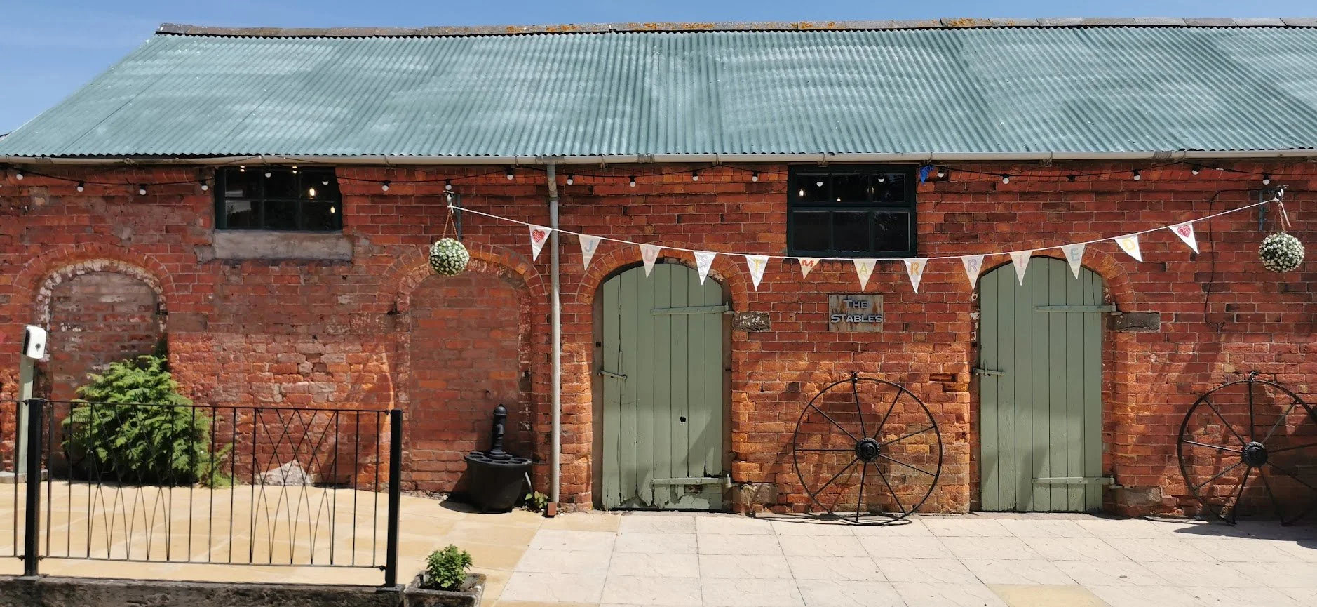 The Stables Civil Wedding Venue Stanford Farm Shropshire-Stanford Farm ...