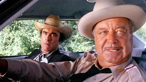 Smokey and the Bandit (1977) Movie Review — When It Was Cool - Pop ...