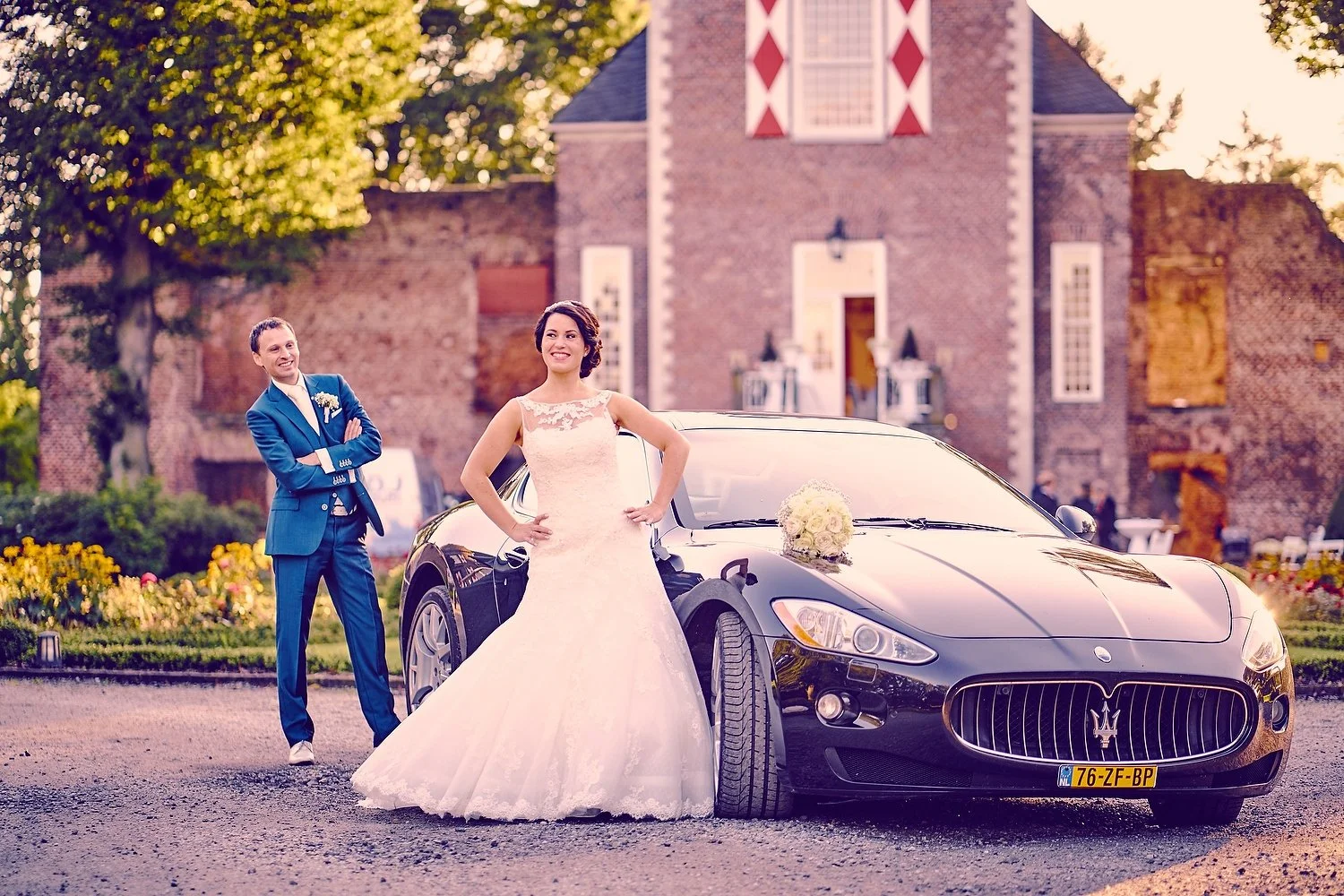 De trouwauto: het onmisbare detail van een bruiloft — Trouwshoot.nl