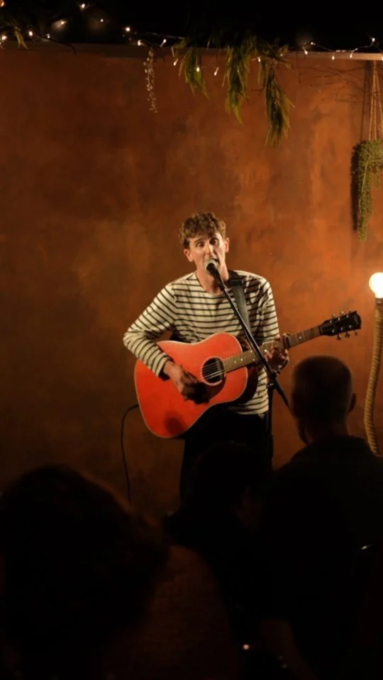 BUTTON LIVE LOUNGE — The Button Warehouse Bar & Live Music Venue ...