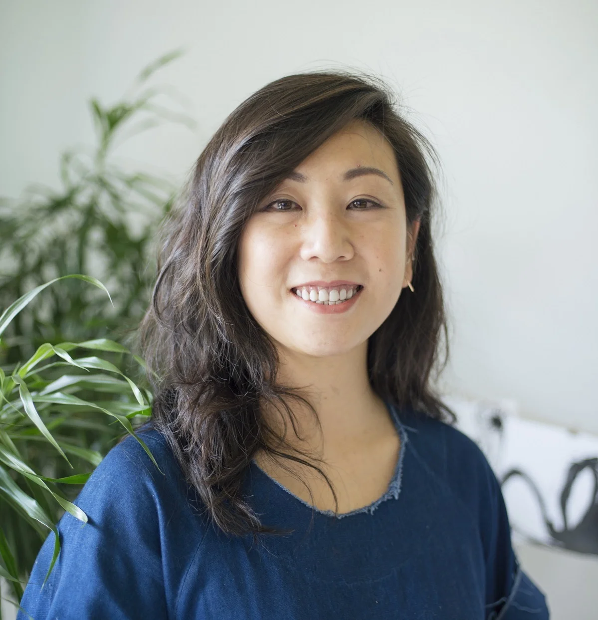Michell Lie: An Artist with a Mission to Help the Elderly — Carve Out ...