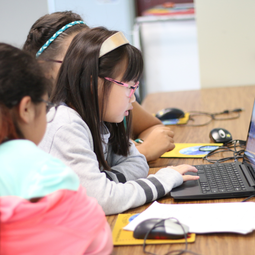Learning the Basics of Minecraft | Coder Kids