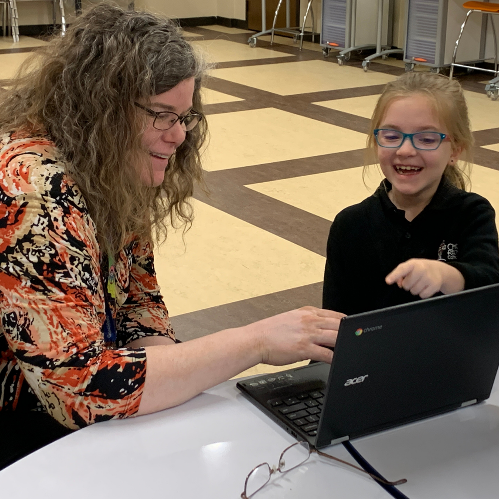 Scratch vs ScratchJr | Coder Kids