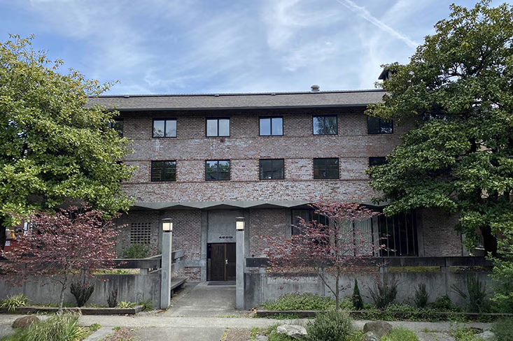 Delta Upsilon — UW IFC