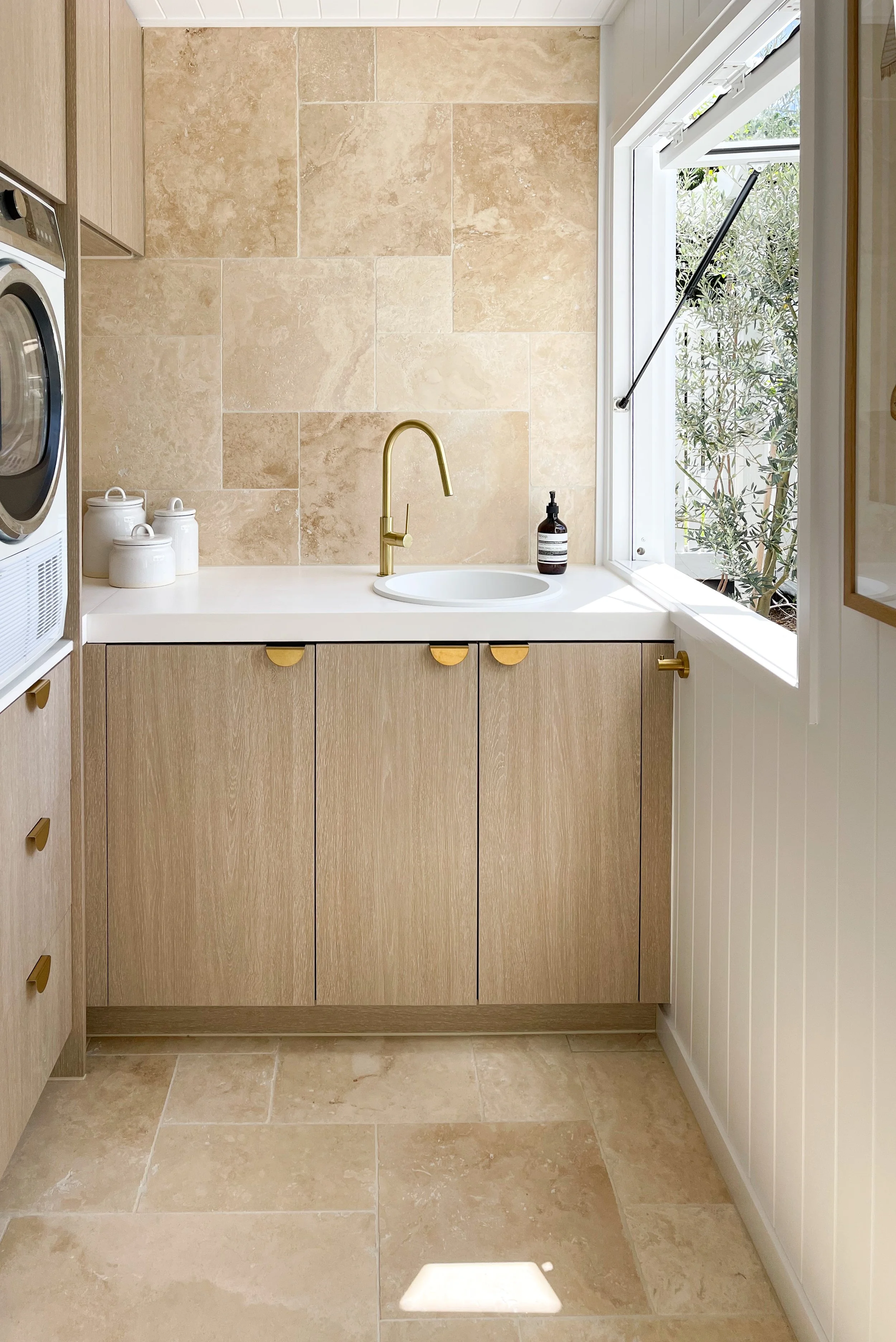 Space Saving Laundry — Adore Home Magazine