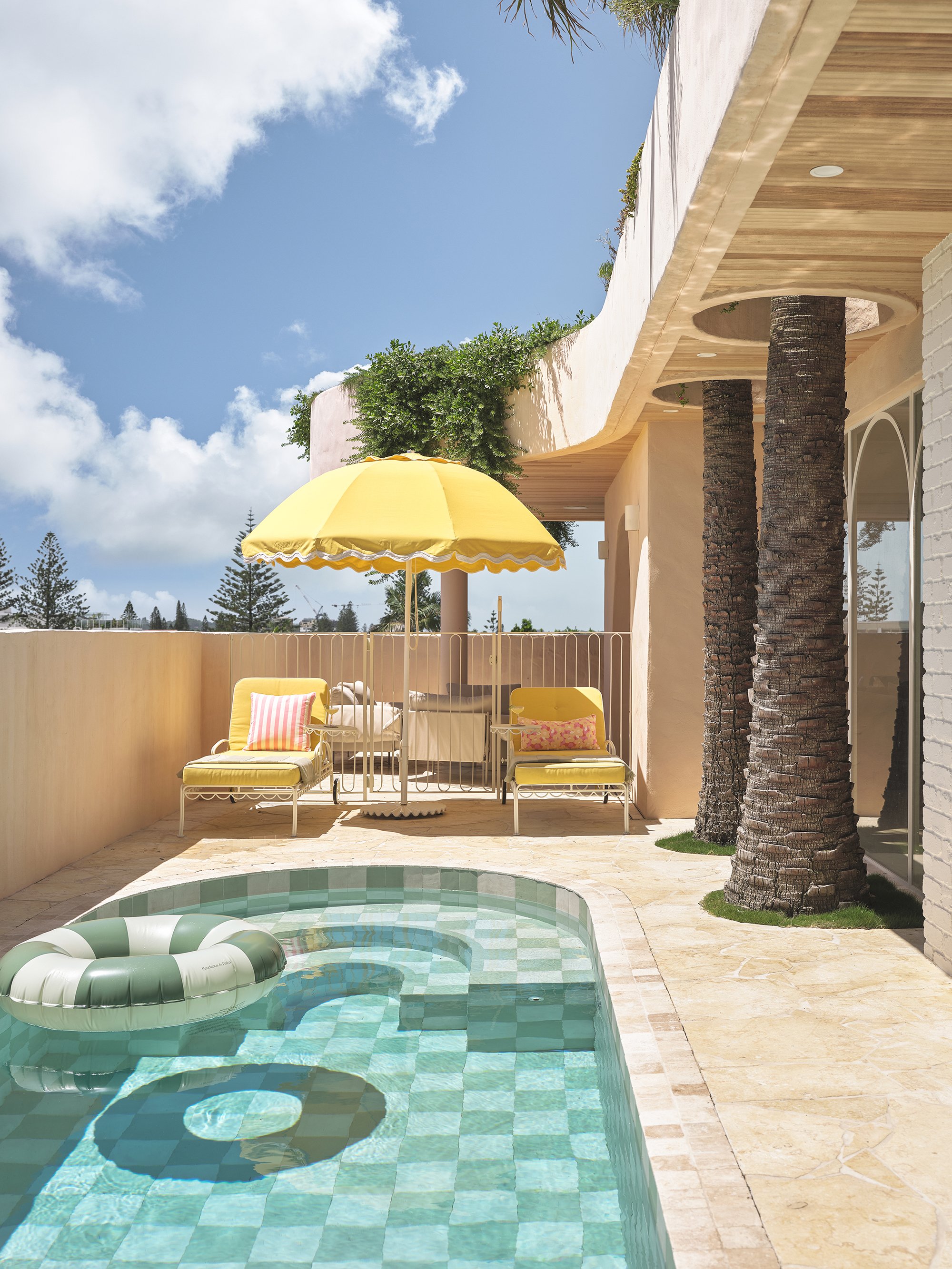 Pasadena Palmas — Adore Home Magazine