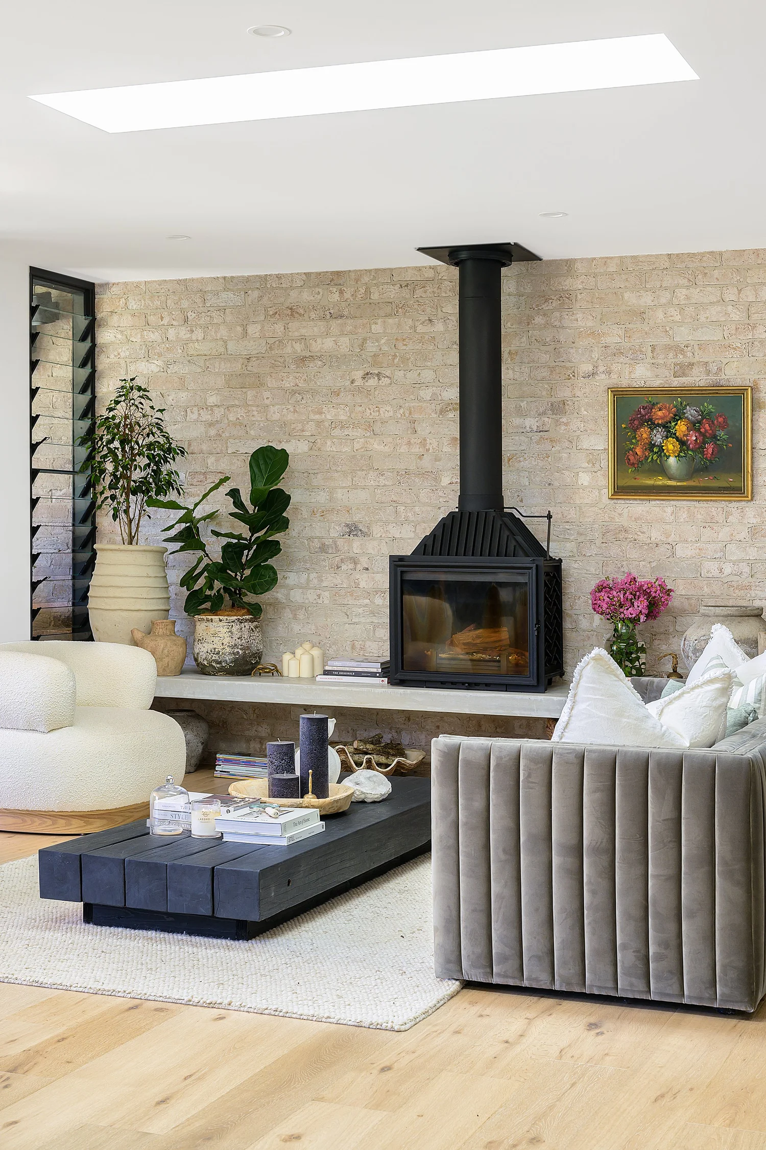 ZEB Modern Barn — Adore Home Magazine
