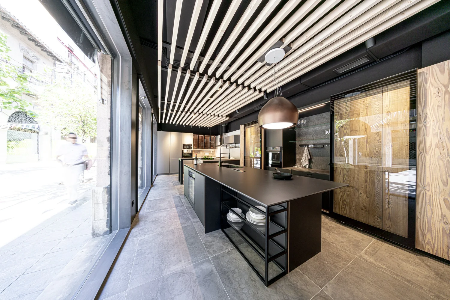 TPB tech - die unsichtbare Induktion — White House AG