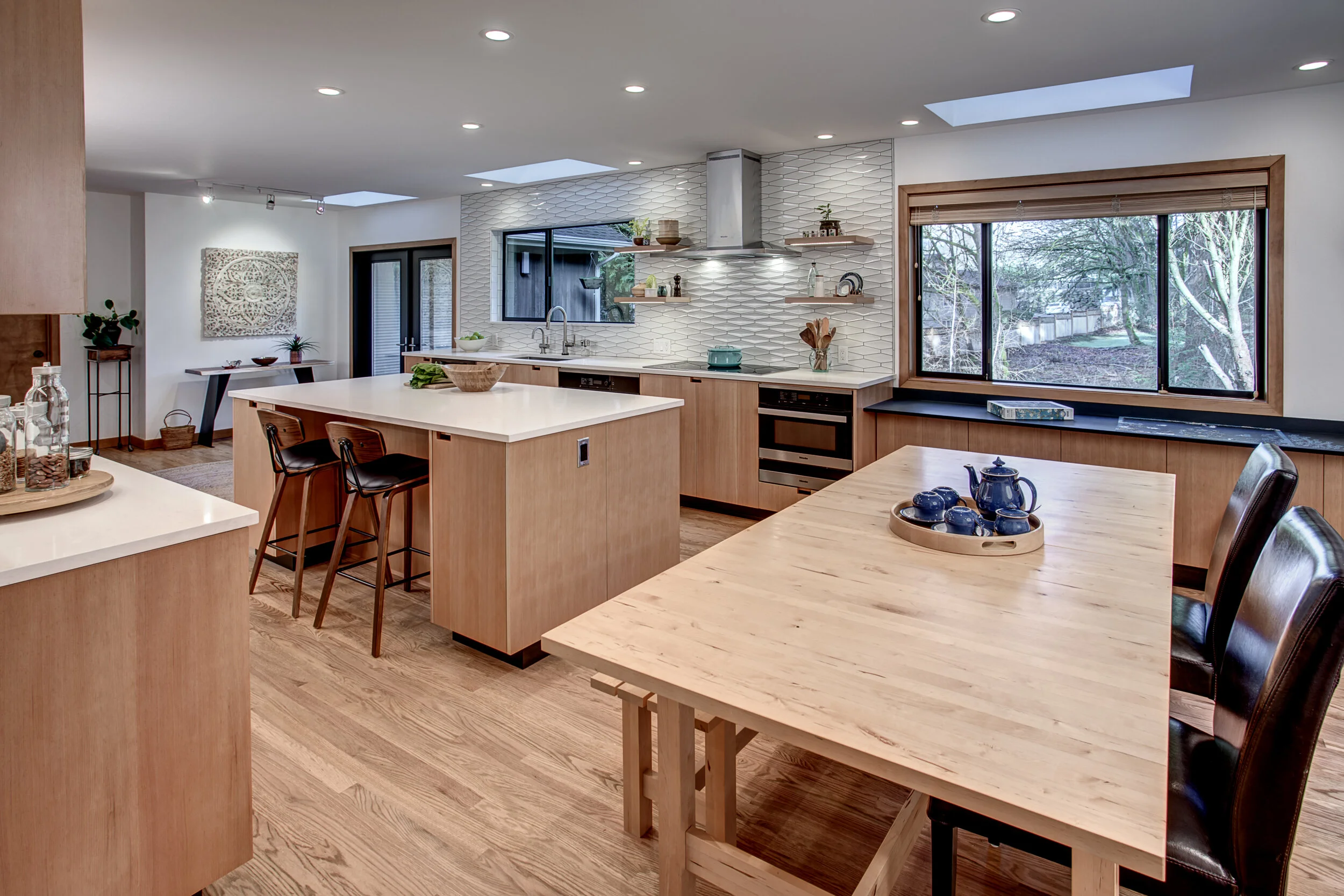 Luxurious, Modern Kitchen & Bath — Remodeled Homes Tour