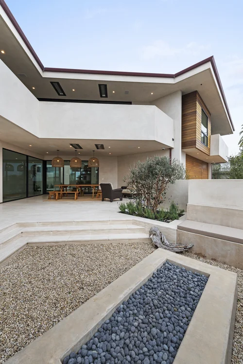 Coastline Engineering