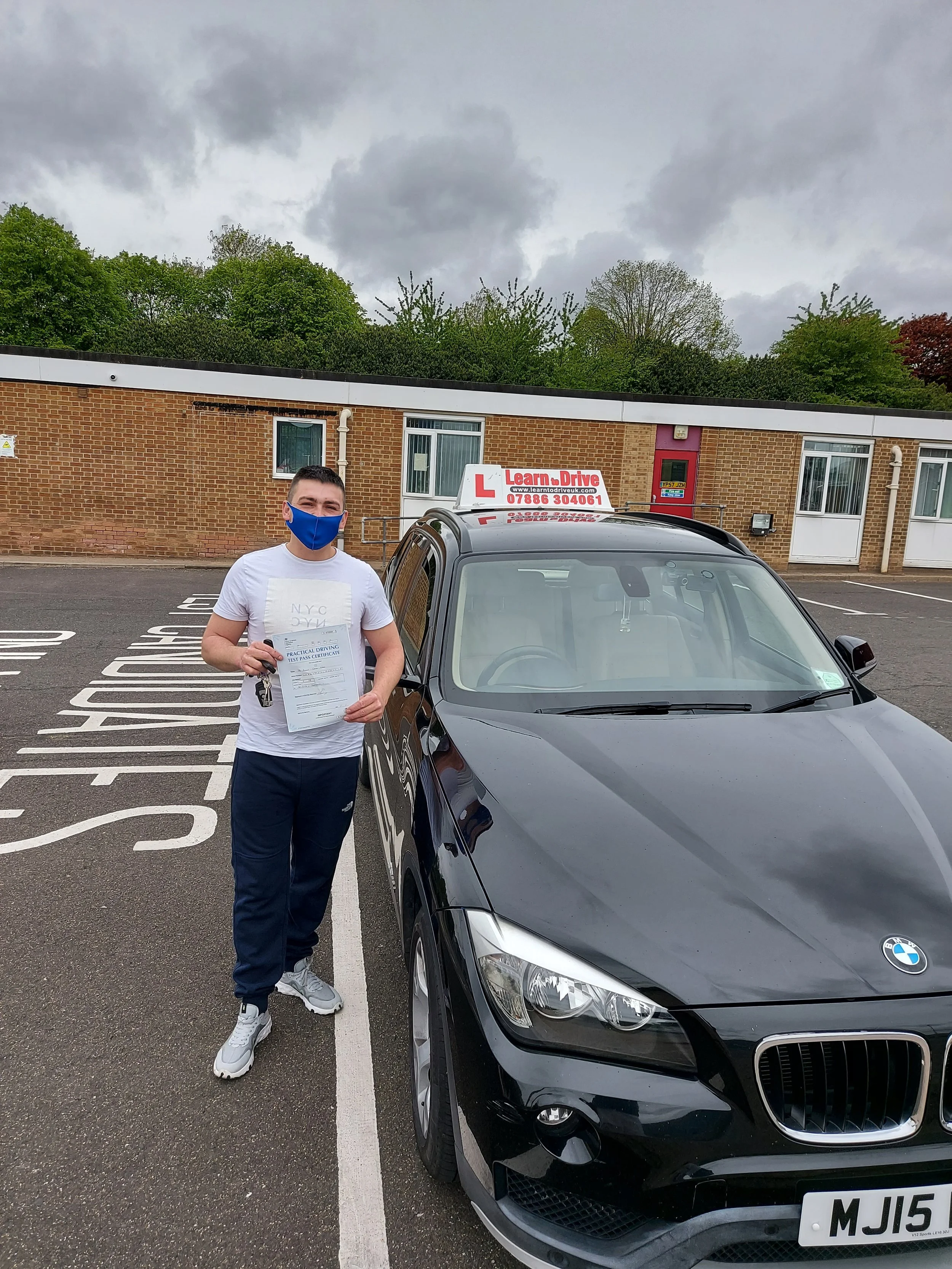 Learn to drive Leeds