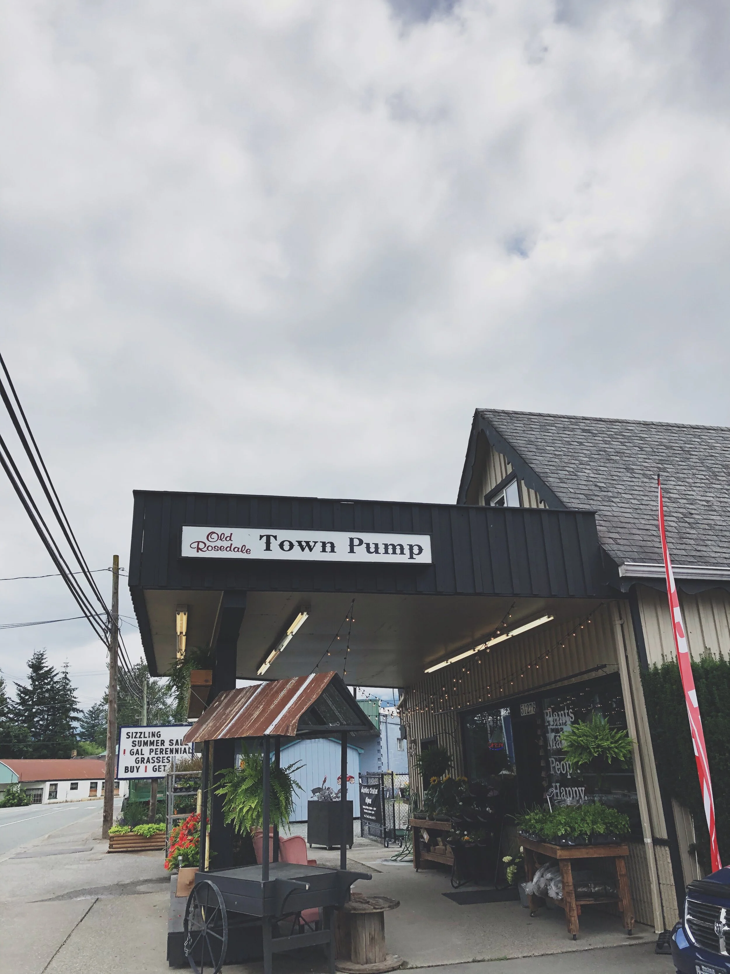 WHERE TO SHOP IN CHILLIWACK — Around Chilliwack