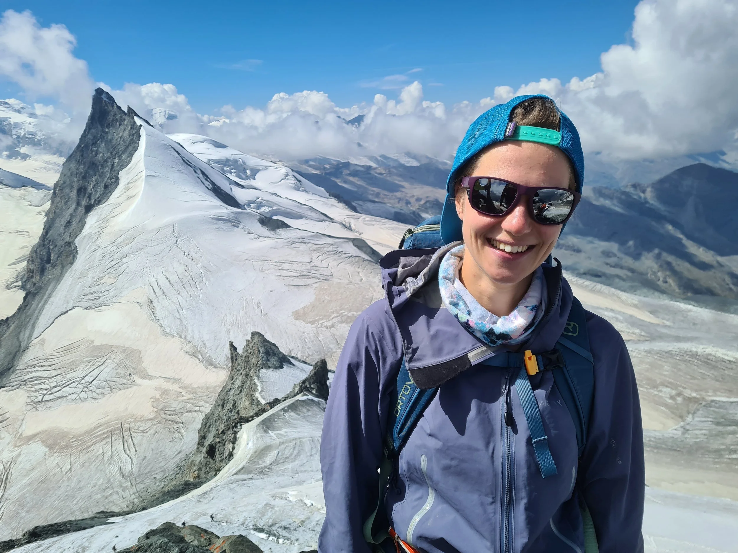 Girls on Ice Schweiz — Inspiring Girls Expeditions