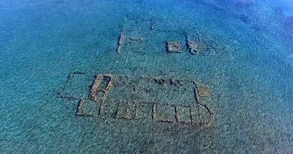 10 Stunning Secret Places In Greece Most Tourists Don’t Know About