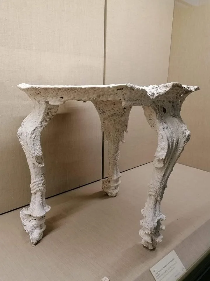 A 3700-years-old table from Akrotiri proves that the culture of Thira ...