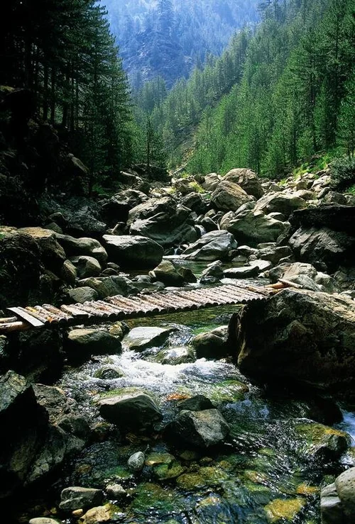 Valia Calda: A dream valley in Greece