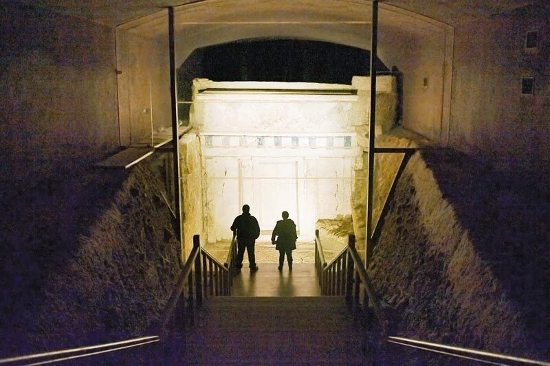 The Discovery of The Tombs of Alexander the Great’s Father and Son in ...