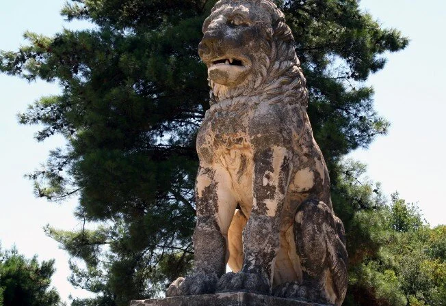 Lions in Ancient Greece: What does Herodotus say
