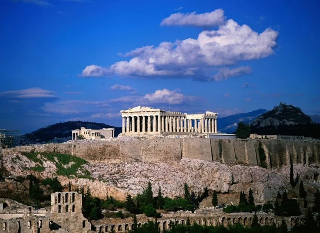 The sacred triangles of ancient Greece and their well-hidden meaning