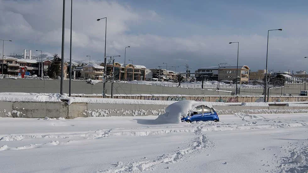Snow Blankets Greece's Ancient City of Athens; Disrupts Life (PHOTOS)
