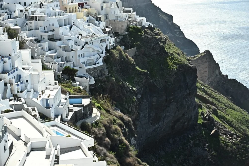 Santorini: Over 12,800 Earthquakes in 14 Days - What do the new data ...