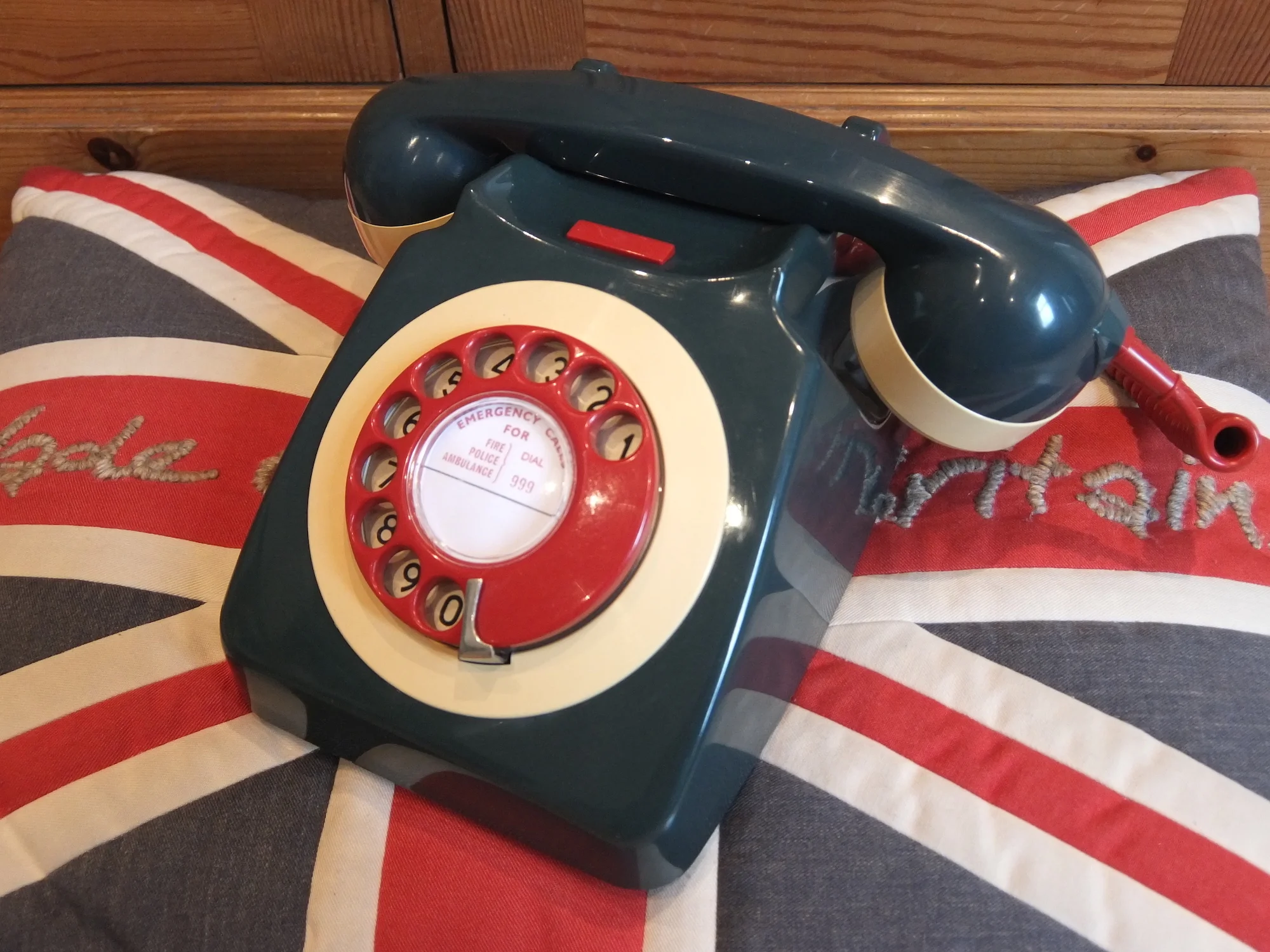 Vintage 1969 GPO 746 Dial Telephone - Union Jack Patchwork (Concorde ...