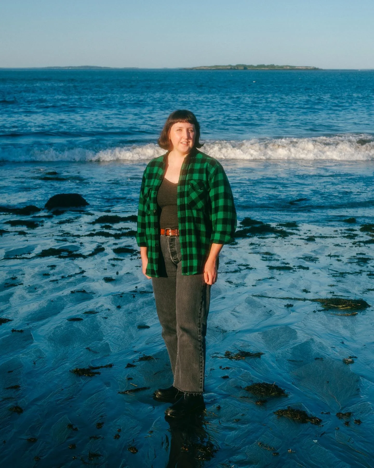 Contact/Social — Grace Hager