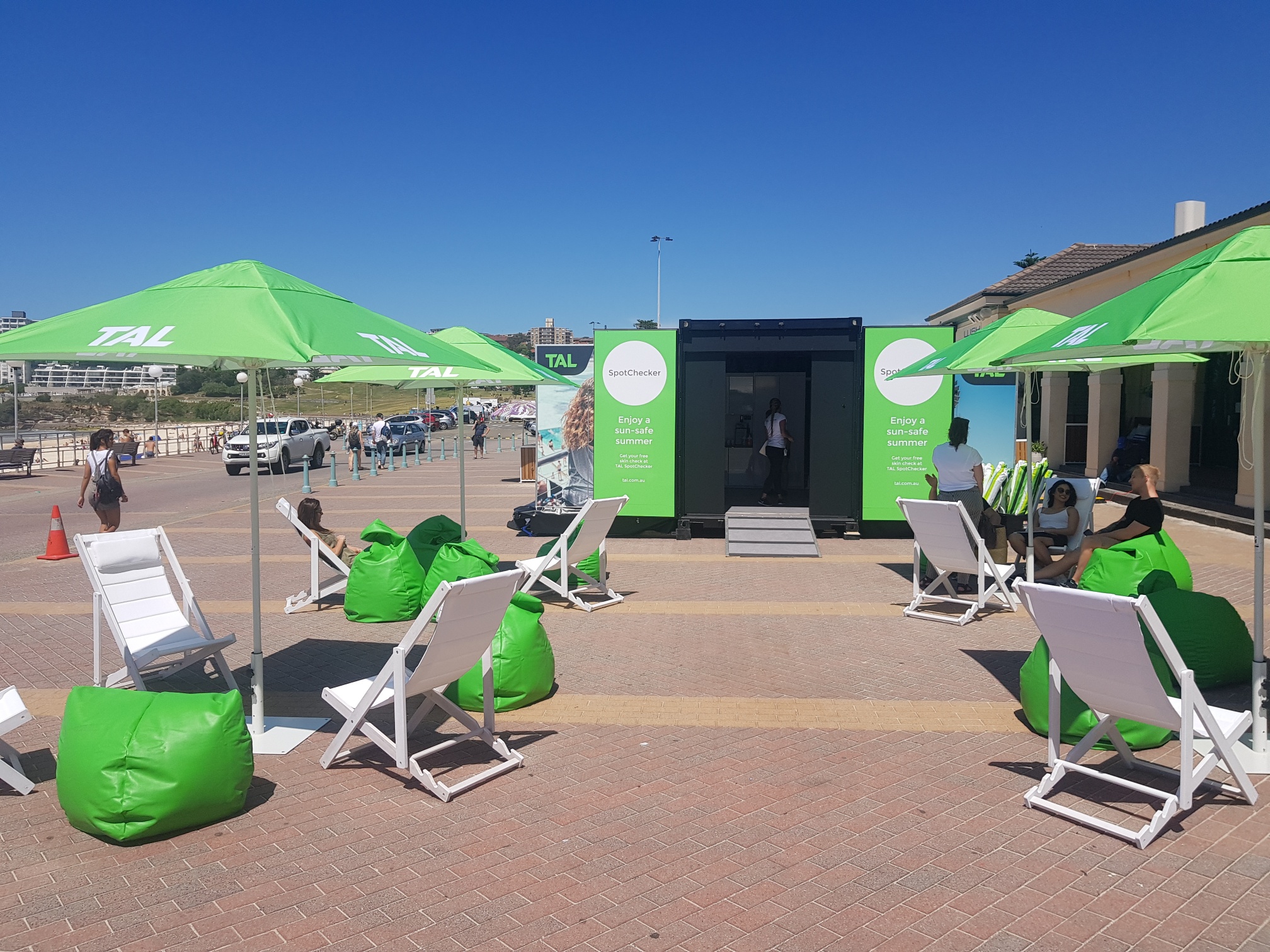 WOTBOX | Converted shipping containers for bars and cafes