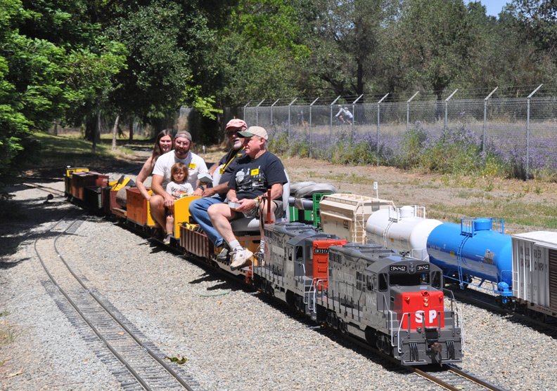 About & What's New — Backyard Train Co.