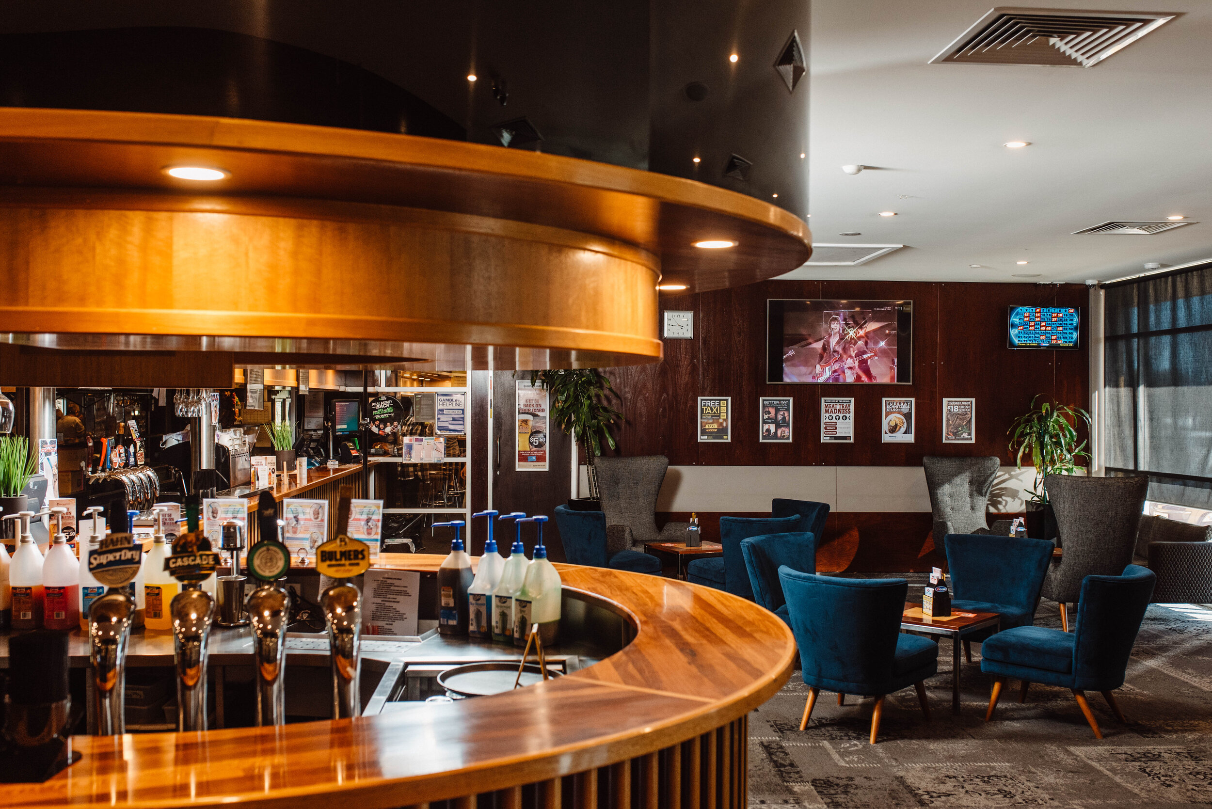 Midway Tavern — RD JONES GROUP