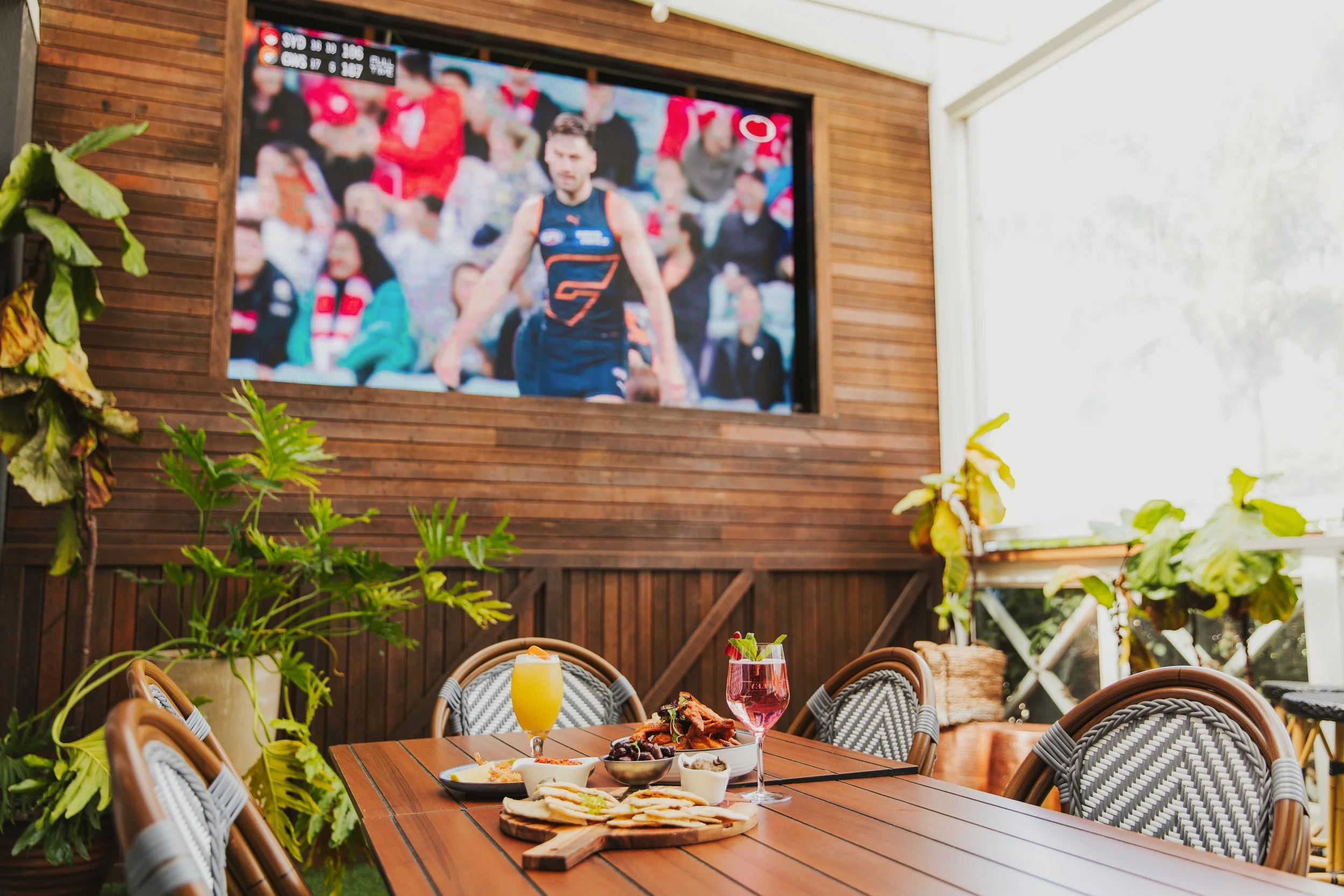 The Bartley Hotel — RD JONES GROUP
