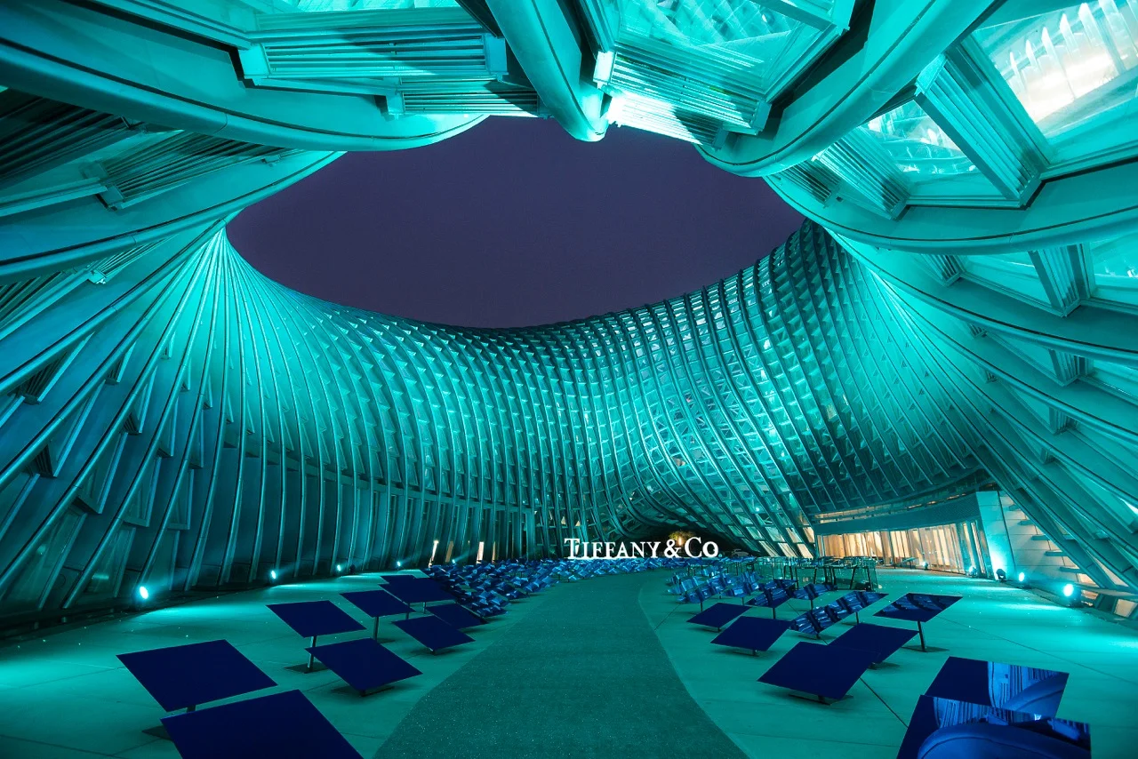 MEET THE MAN BEHIND THE STAGE: ALEXANDRE DE BETAK — VINN STORE