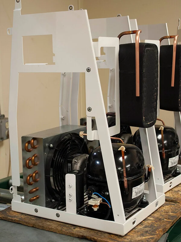 Medical Process Chiller Cooling Systems | Drake Chillers